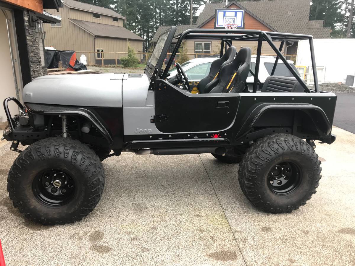 1984 Jeep CJ7, D44/D60 with ARB, Ford 302, D300, 37s - BuiltRigs