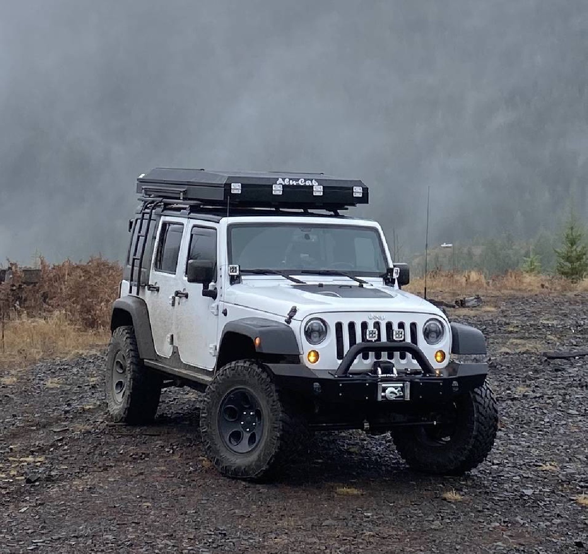 2015 Jeep Wrangler JK Unlimited, RTT, 35s, winch, RE Lift - BuiltRigs